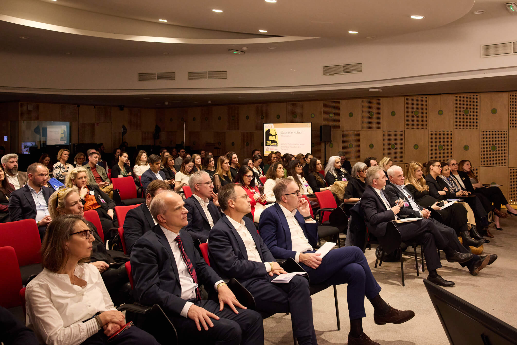 The emeis Excellence Awards recognise their winners | emeis